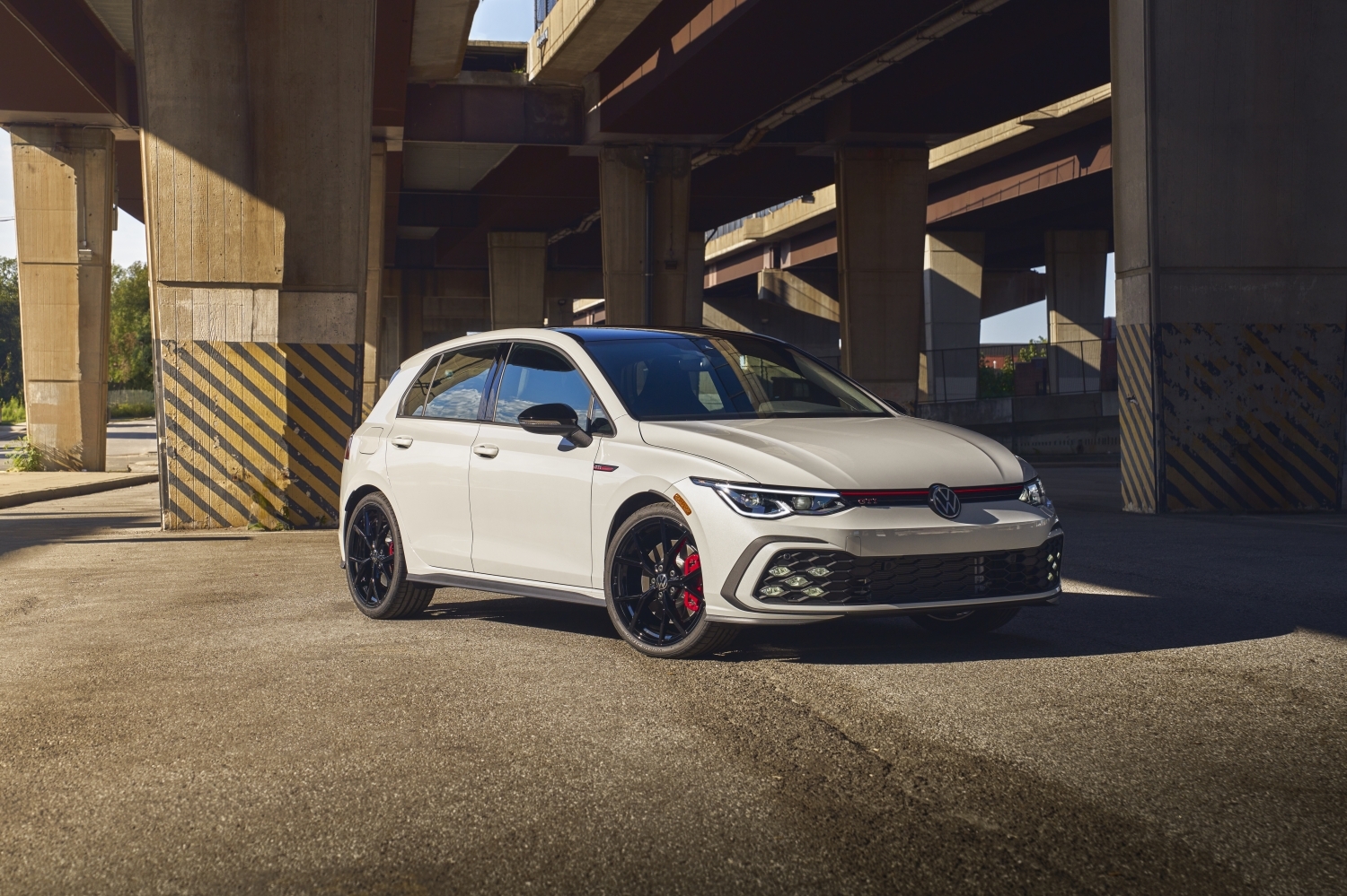 The 2025 VW Golf GTI Blends Performance, Practicality, and Tech ...